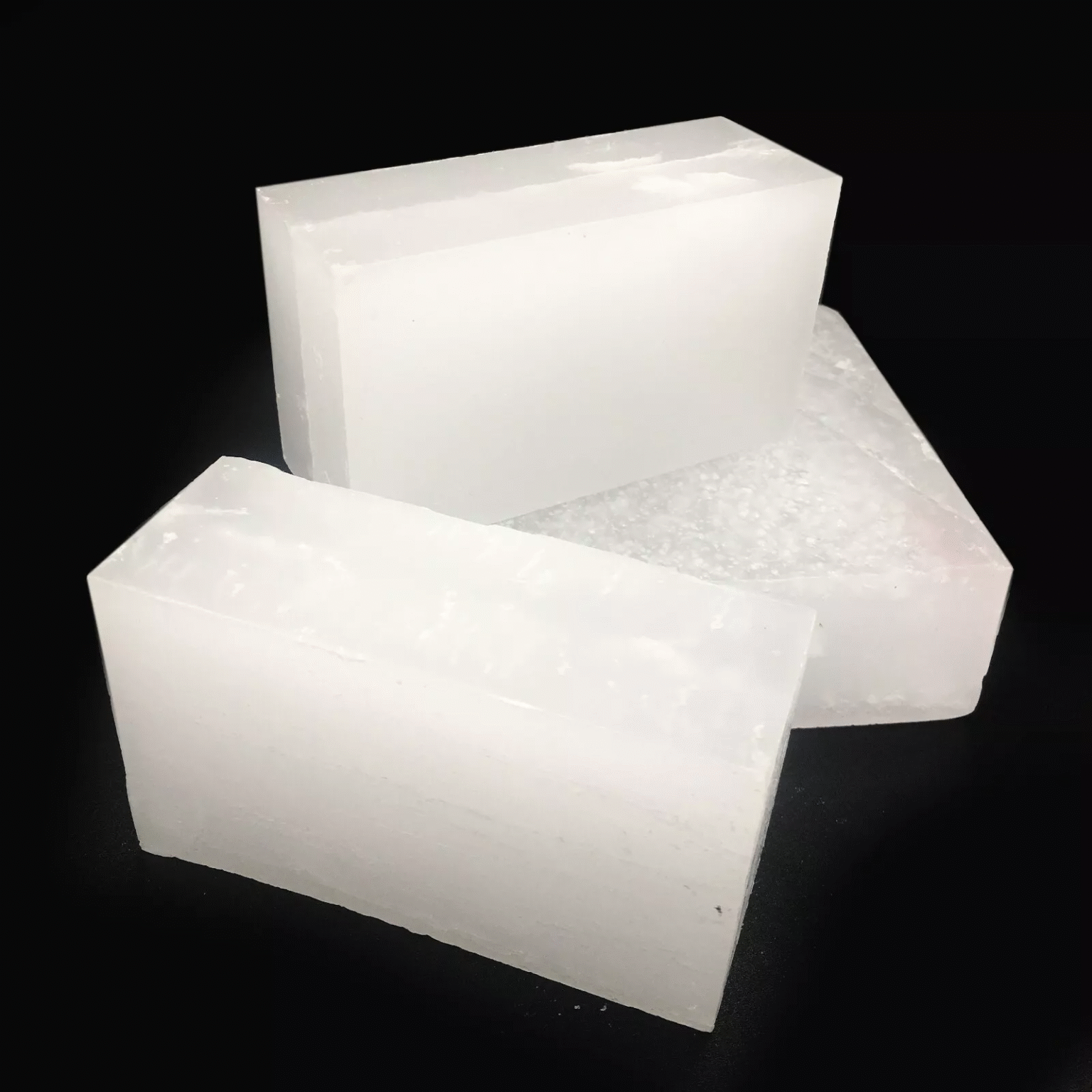 Paraffin Wax (PW): Properties, Uses, Benefits - Paraffin Supplier